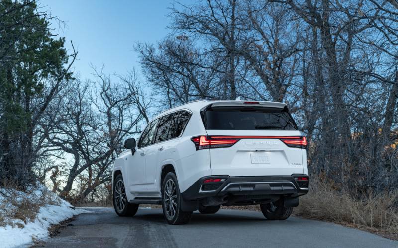 Lexus LX 600 F-Sport 2022 | SUV Drive